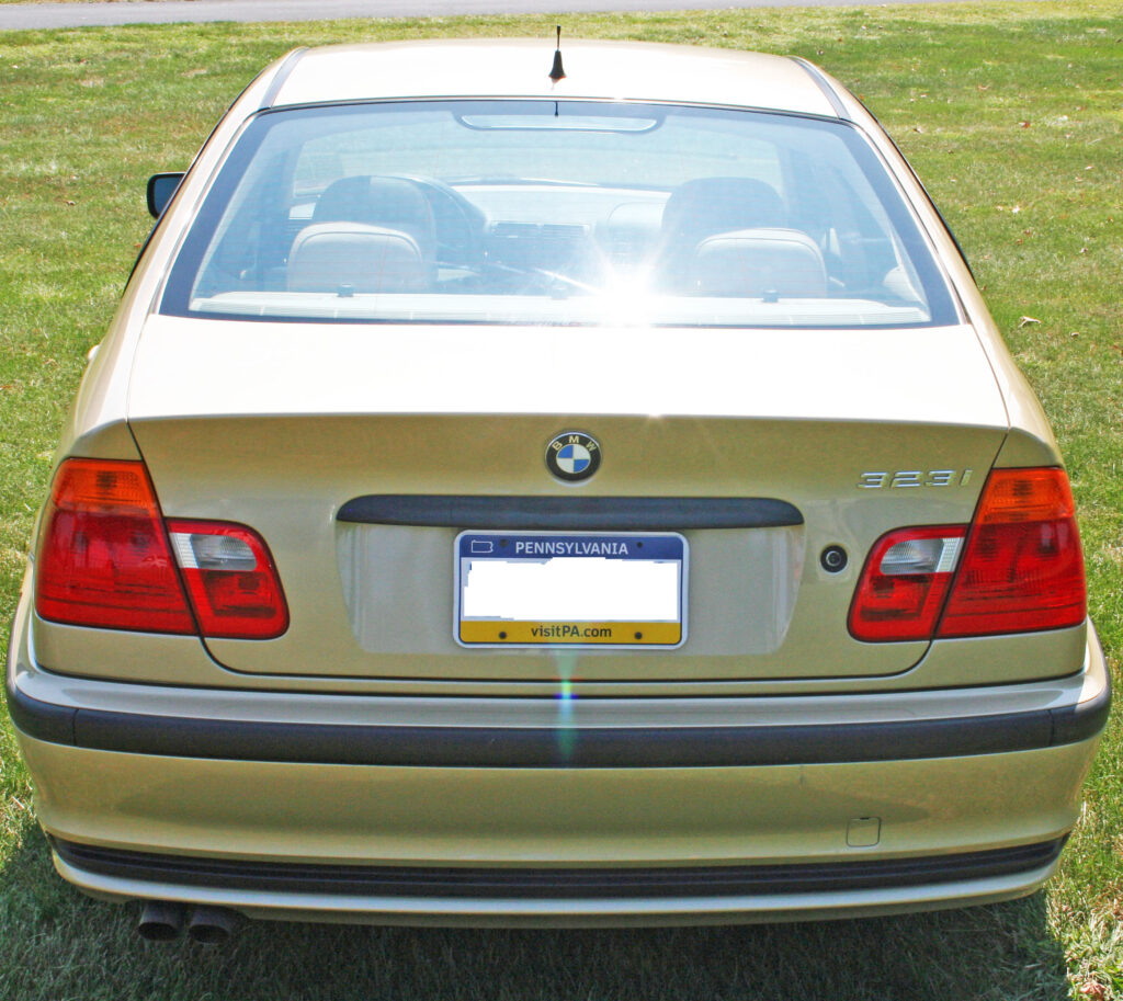 Online Only Auction Bid Now Thru Tuesday September 30 2025 2000 Bmw